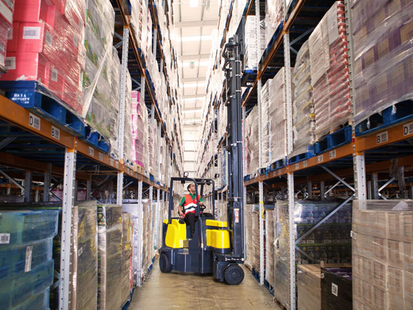 Forklift Rentals in Chicago, IL | Wolter Inc